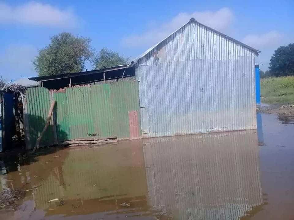 SAWIRO:-Wabiga Shabeelle oo ka fatahay deegaano hoostaga Balcad - Radio ...