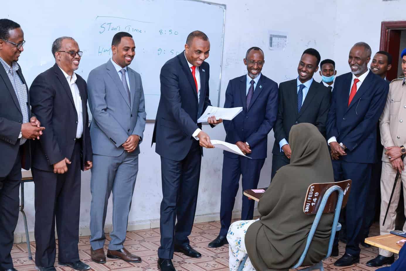 8 kun oo macallin oo maanta u Fariistay Imtixaan & Ra’iisal Wasaare ...