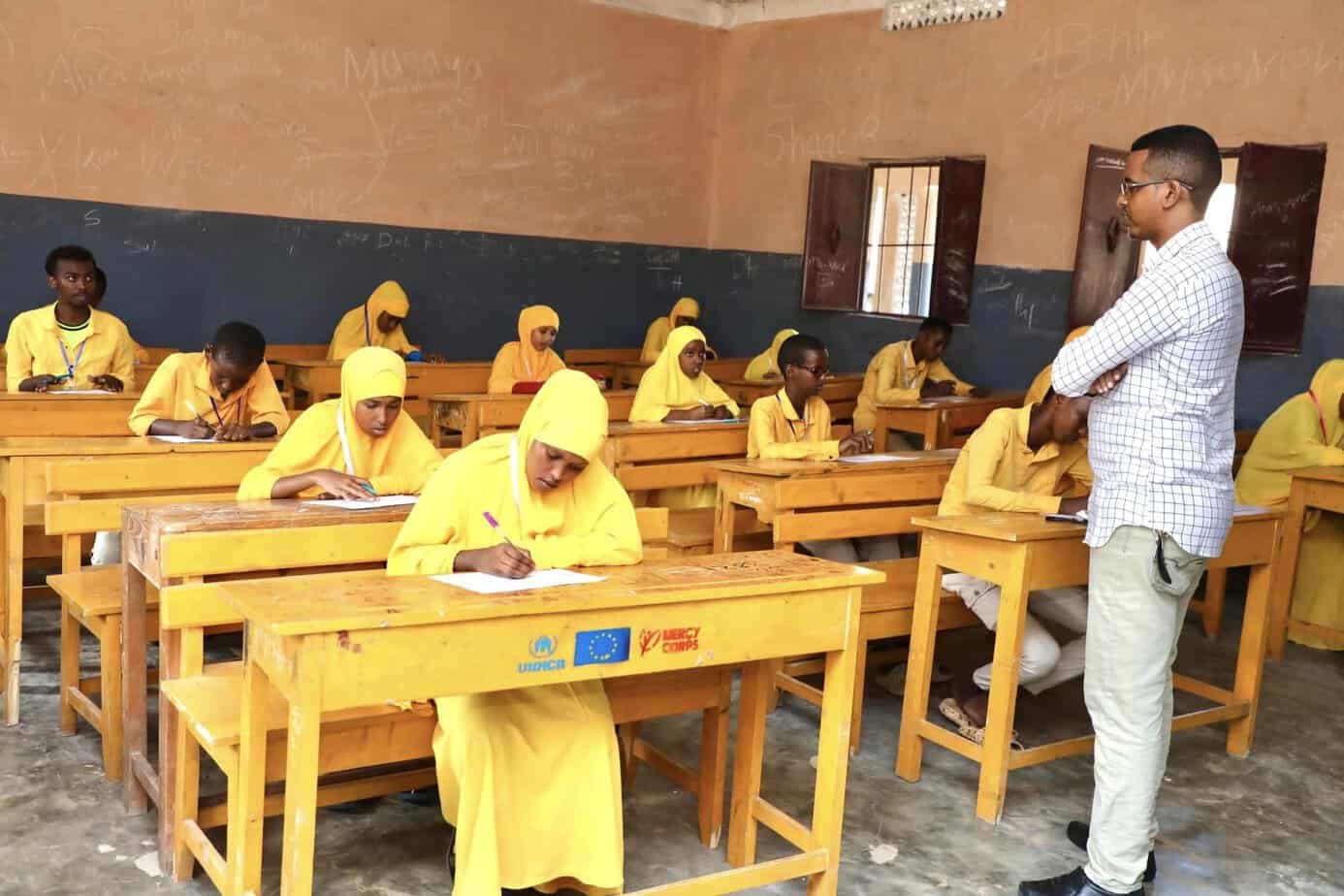 in ka badan 30 kun oo Arday oo maanta u Fariisatay Imtixaanka Dugsiga ...