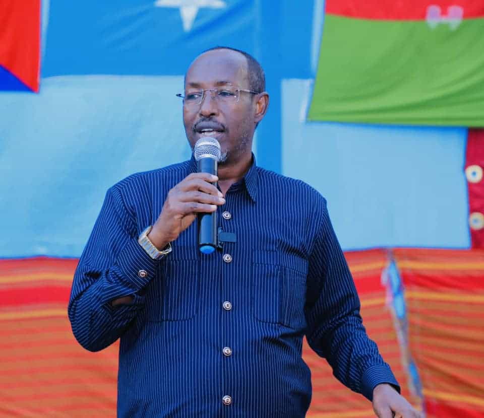 Duqa Muqdisho oo go'aan ka soo saaray Guryaha Bur bursan ee ku yaalla D ...