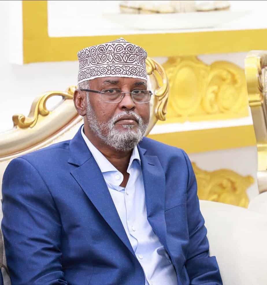 Axmed Madoobe oo shir Wada tashi ah isugu yeeray Xildhibaanada labada ...